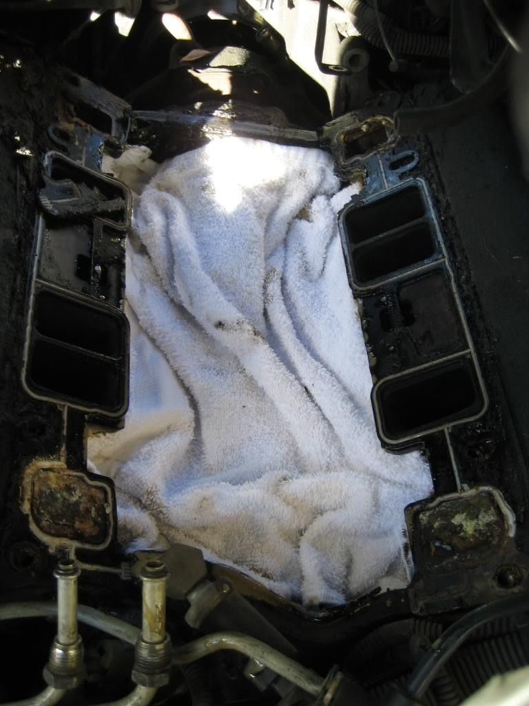 4.3 manifold gasket leak, is this normal?? | Chevy Astro and GMC Safari ...